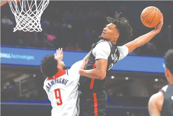 SHARPE MAKES EPIC DUNK - PressReader