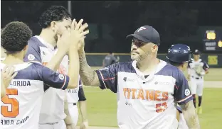 Apuestan a sus brazos - PressReader