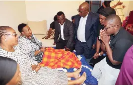 First Lady consoles Madambi family | The Herald (Zimbabwe) | PressReade­r