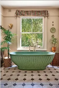 Try a splash of colour - PressReader