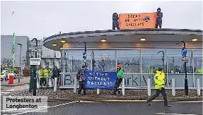 Rooftop protest against HMRC’s bank connection - PressReader