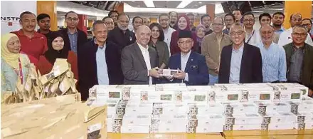 Beri pemahaman bukan Islam isu sensitivit­i agama - PressReader