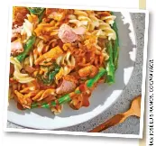 PASTA CON SALSA DE CHIPOTLE Y ATÚN - PressReader