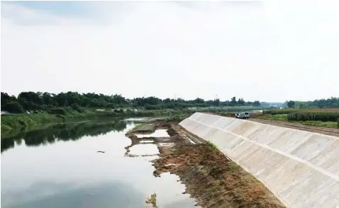 DPWH completes 2 flood control projects along Peñaranda River - PressReader