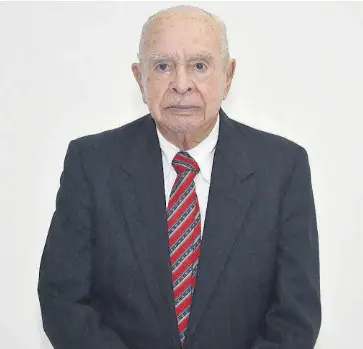Octavio Hernández será reconocido por su trayectori­a - PressReader