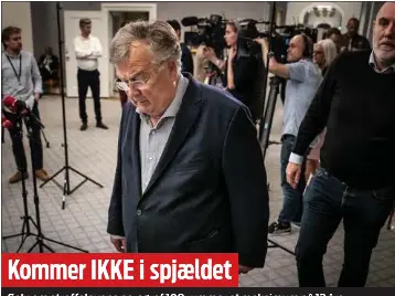 MANGE BOMBER I HJORT-SAGEN - PressReader