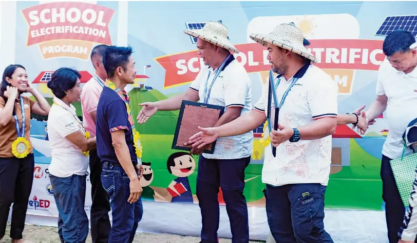 One Meralco Foundation Spreads the Light to Island Schools in Antique - PressReader
