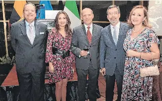 NAVIDAD Y FIN DE AÑO EN EL MISMO ENCUENTRO - PressReader