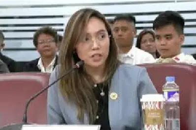 Comelec to Duterte Youth Nominee: Explain use of different surname - PressReader