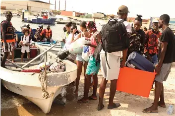 Pouco movimento na travessia para a península do Mussulo - PressReader