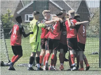 Netherton into the final after a stormy battle at the Grange - PressReader