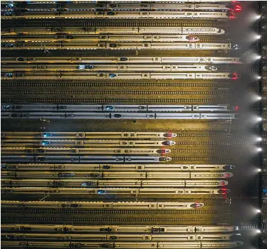 Gloom for growth despite bright spots - PressReader