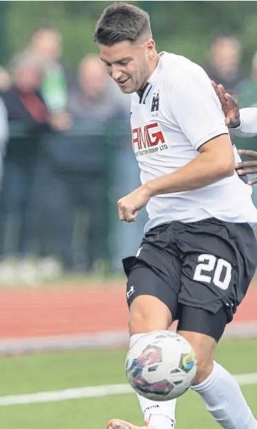 Megwa’s rapid rise can help solve positional riddle for Hibs - PressReader