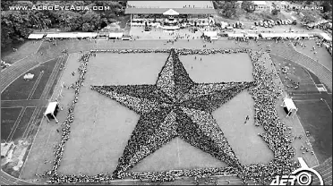 DLSU-D forms biggest human Lasallian Star - PressReader