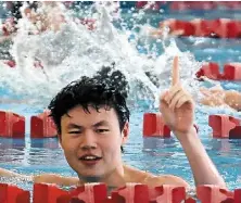 Jayden provides splashing start by pipping Omar to 400m gold - PressReader