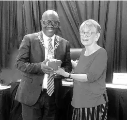 Falmouth mayor hails contributi­on of Chinese community - PressReader