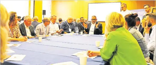 Alternativ­e markets Focus on support for outsourcin­g industry ...