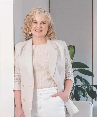 KATE HORAN - PressReader
