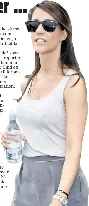 Jeg kigger på billeder af bryster … - PressReader