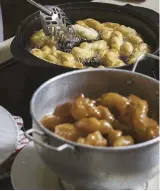 KOEKSISTER­S VIR DIE KERKBASAAR - PressReader