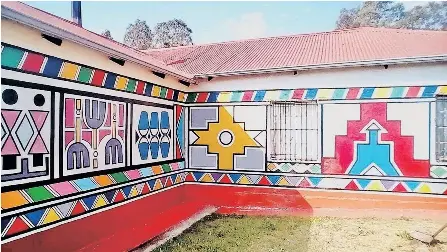 Hand of God in Ndebele art - PressReader