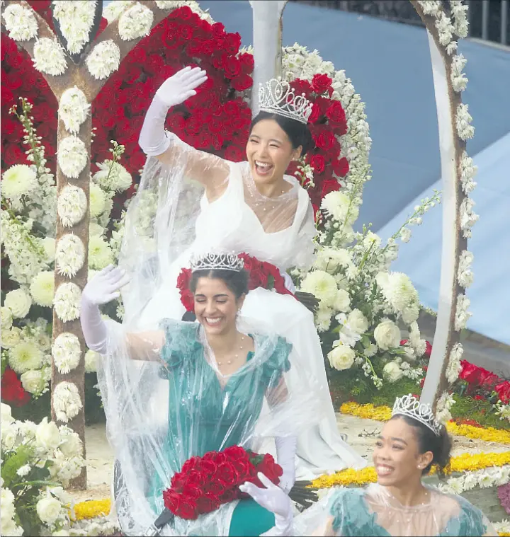 Even rainy skies can’t damp excitement at Rose Parade - PressReader