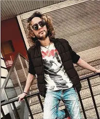 Aweera kembali hiburkan peminat S’pura dalam konsert rok rakyat ...