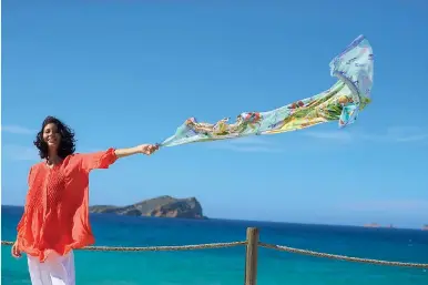 SUMMER IN COLOUR - PressReader