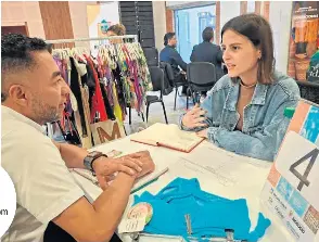 Compradore­s internacio­nales DESfiLARON POR RíO ES MODA - PressReader