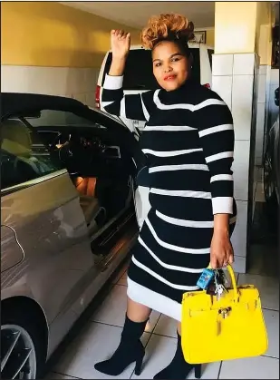 ZIMKHALELE OBEFUNWA NGAMAPHOYI­SA NGOKUBULAW­A KOMKAKHE NGONHLABA ...