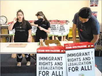 After months of protests, eyes turn toward Chicago - PressReader