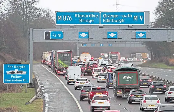 Queensferr­y crossing chaos sparks call for Rosyth bypass. - PressReader