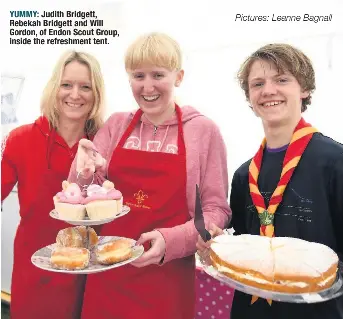 VILLAGERS ARE ‘WELL-DRESSED’ FOR 175TH TIME - PressReader