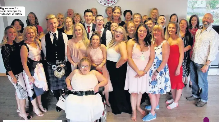 Rutherglen High School prom - PressReader