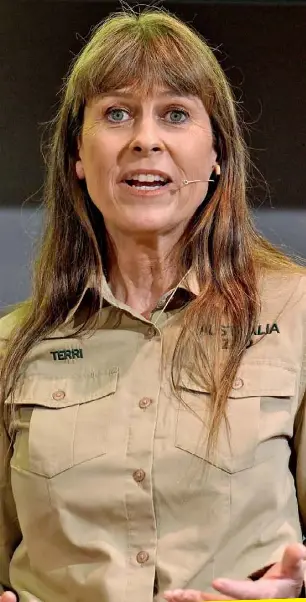TERRI IRWIN’S SHOCK BATTLE - PressReader