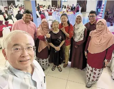 Wee shares photo of mum and aunt of different faiths - PressReader